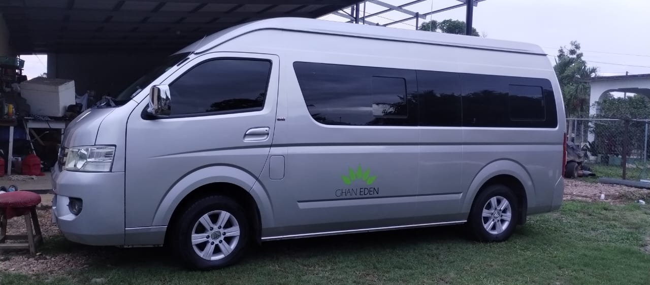 Tour Belize Adventure BEST IN SHUTTLE AND PRIVATE TRANSFERS